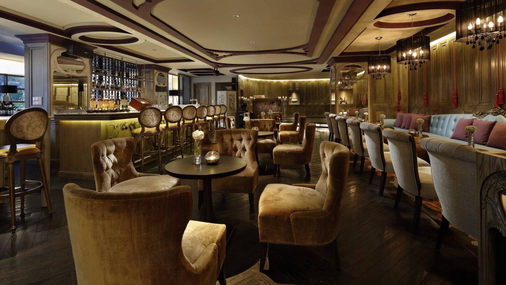 Top 10 Most Beautiful Lounges in Saigon 2025 – Perfect Weekend Hangout ...