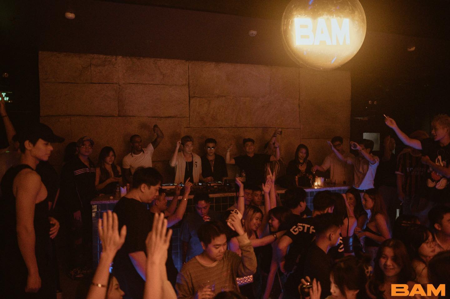 Bam Bam | Book now
